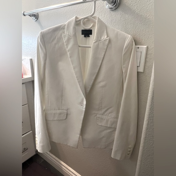 Theory | Jackets & Coats | Theory White Blazer | Poshmark